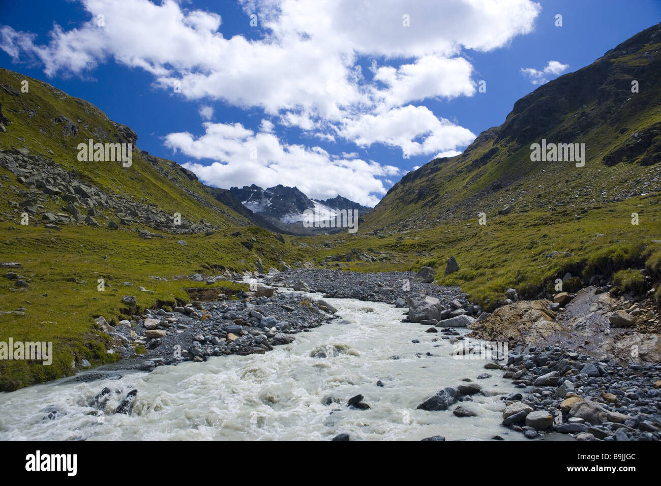Österreich-Tirol-Vorarlberg-Silvretta-Bieltal weißen Bach Bieltal ...