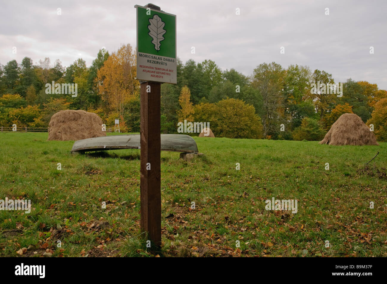 Informationstafel des Moricsala strengen Nature Reserve, Lettland ...