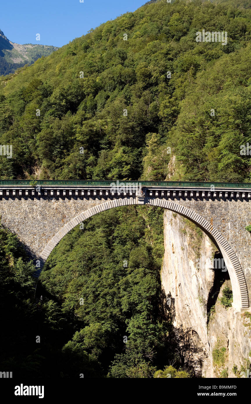 Napoleon bridge -Fotos und -Bildmaterial in hoher Auflösung – Alamy