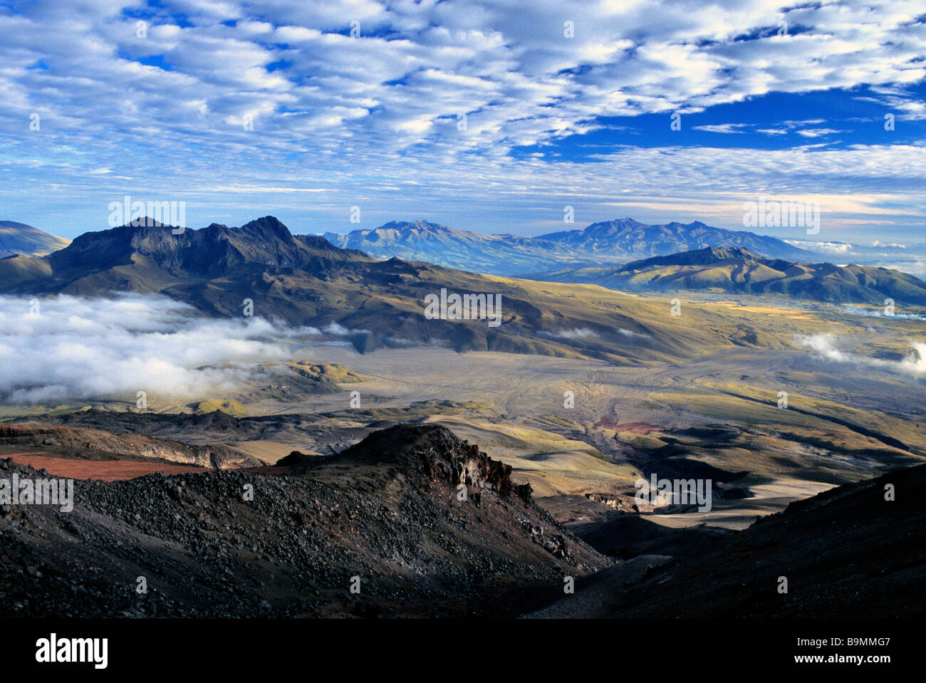 Provinz Cotopaxi, Cotopaxi Nationalpark, Panorama des Vulkans Ruminahui ...