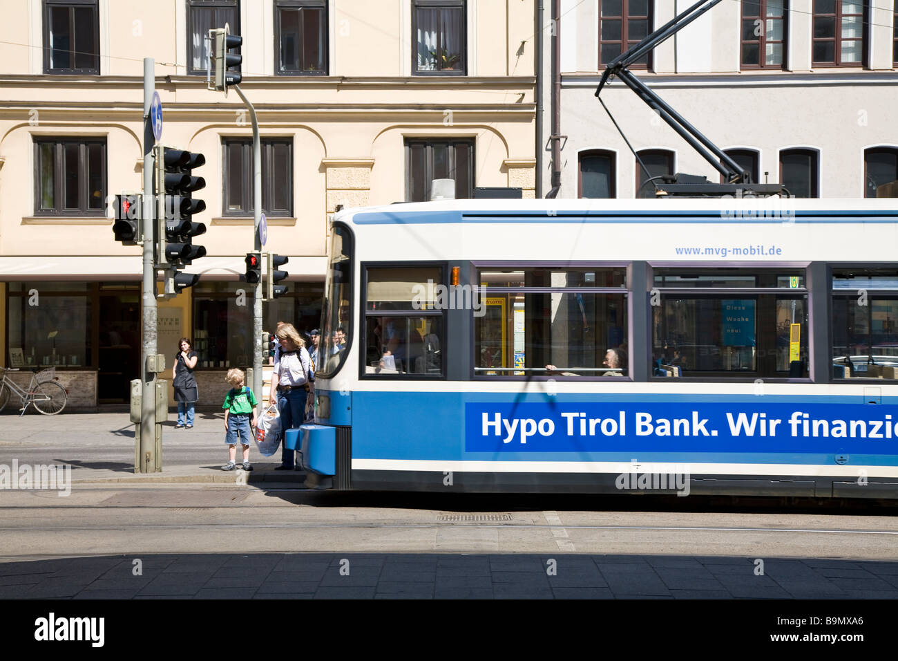 Straßenbahn münchen -Fotos und -Bildmaterial in hoher Auflösung – Alamy