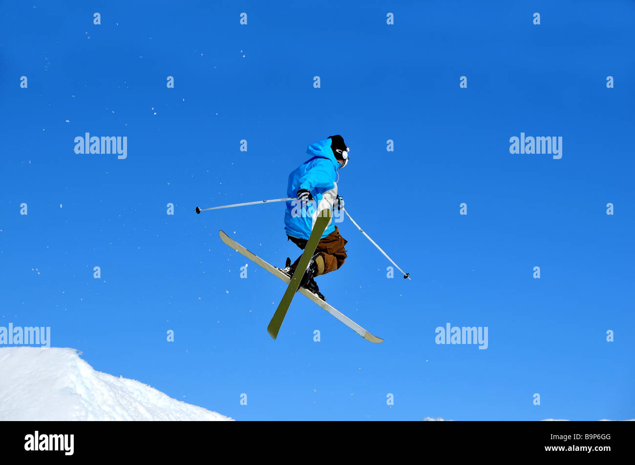 Ski jumping ski -Fotos und -Bildmaterial in hoher Auflösung – Alamy