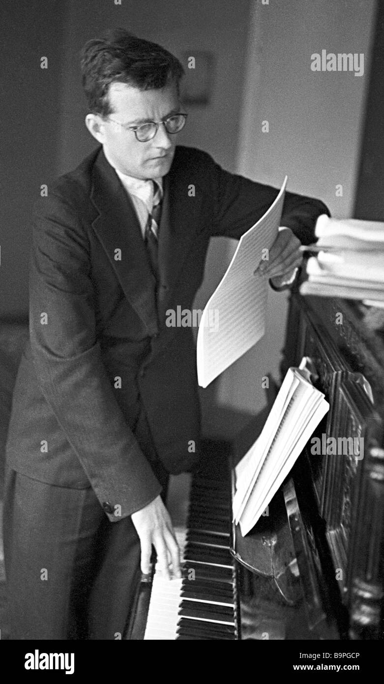 Shostakovich Composer Stockfotos und -bilder Kaufen - Alamy