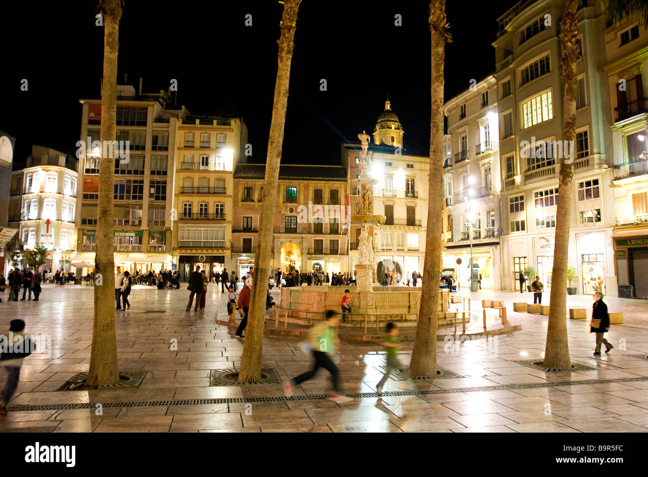 Malaga platz -Fotos und -Bildmaterial in hoher Auflösung – Alamy
