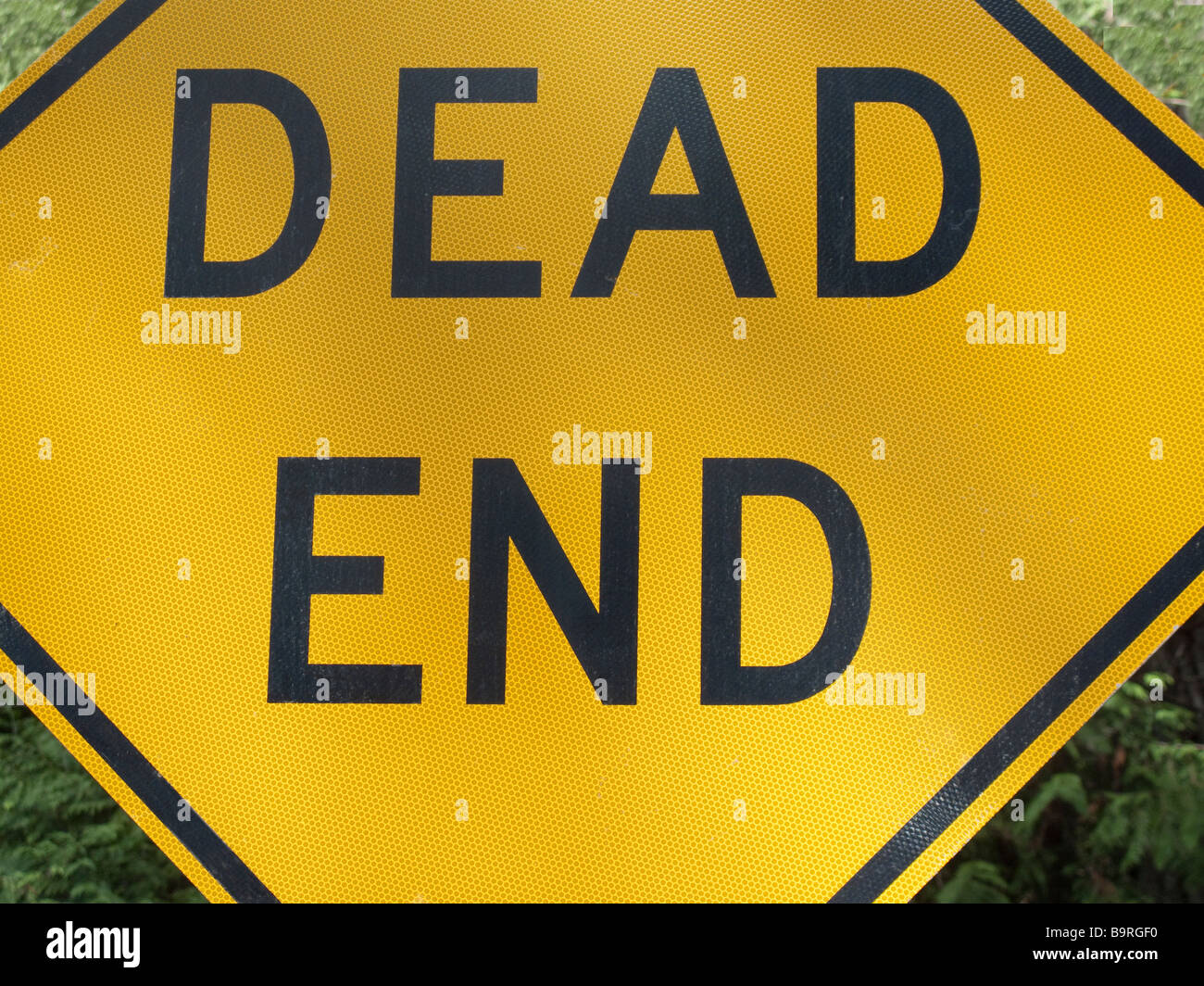 Dead end road sign -Fotos und -Bildmaterial in hoher Auflösung – Alamy