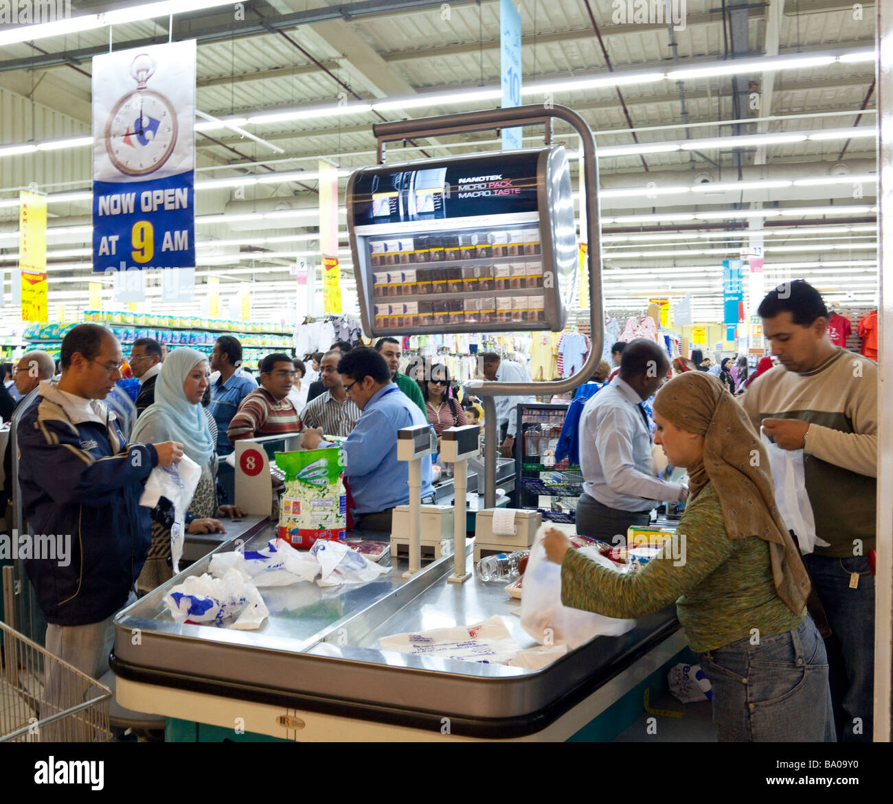 Kasse, Carrefour-Supermarkt, Ciy Center Mall, Kairo, Ägypten ...