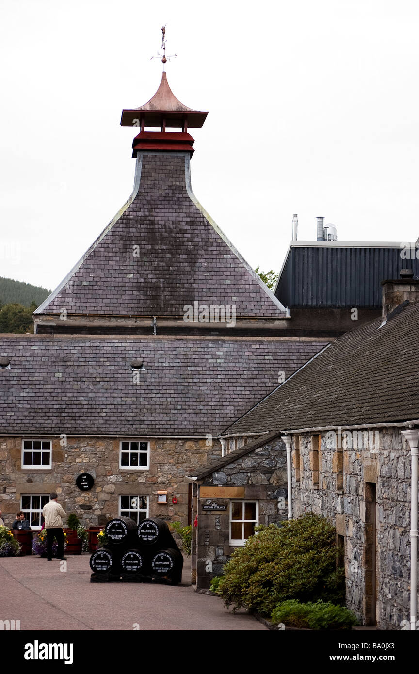 Glenfiddich distillery dufftown scotland -Fotos und -Bildmaterial in ...