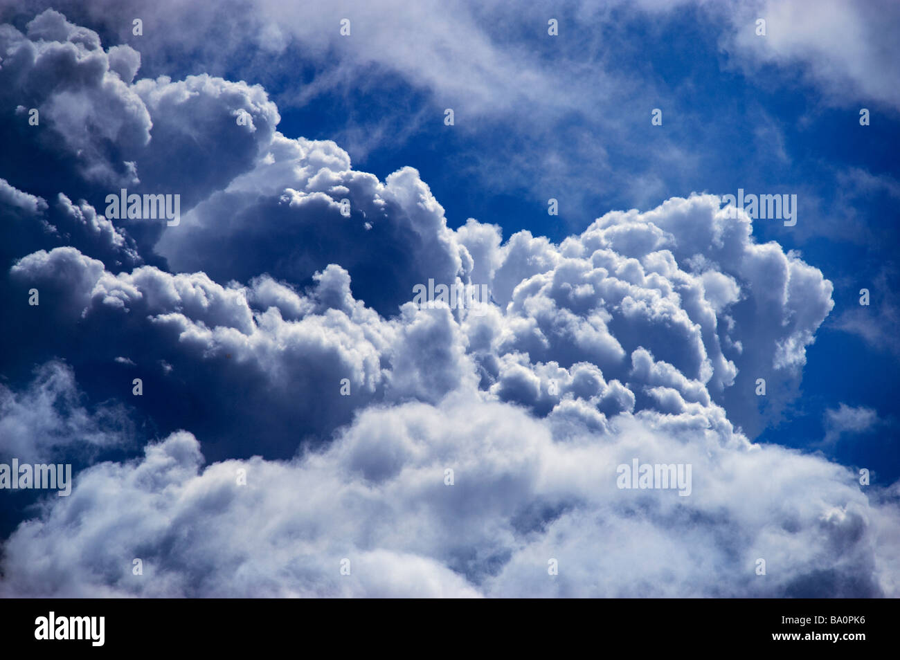 Wolke cartoon -Fotos und -Bildmaterial in hoher Auflösung – Alamy