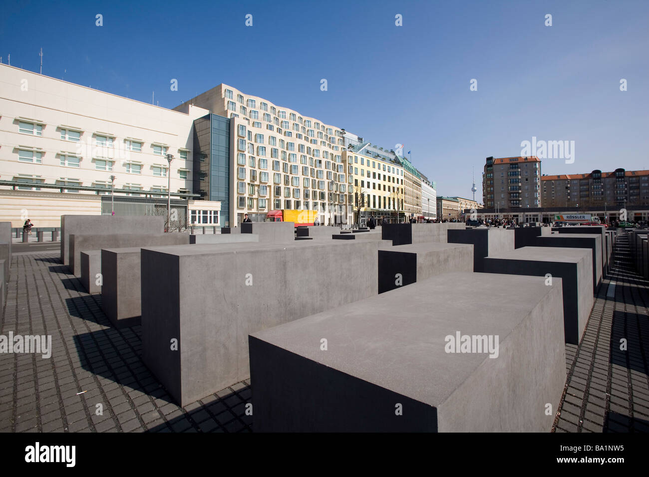 Holocaust-Mahnmal-Denkmal für die ermordeten Juden Europas ...