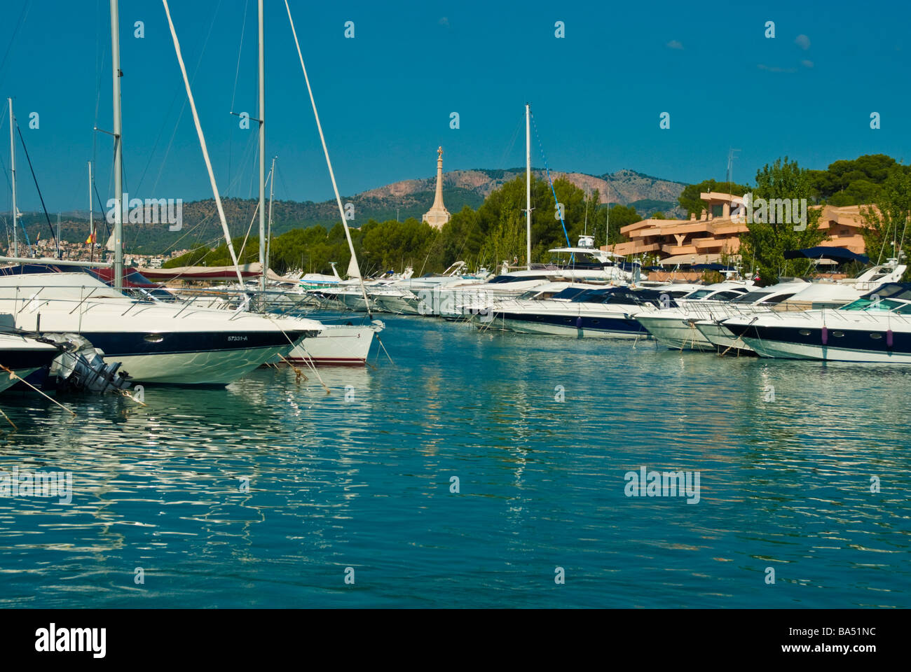 Yachten im Hafen von Santa Ponca Mallorca Balearen Spanien | Yachten Im ... Yachten im Hafen von Santa Ponca Mallorca Balearen Spanien | Yachten Im ...