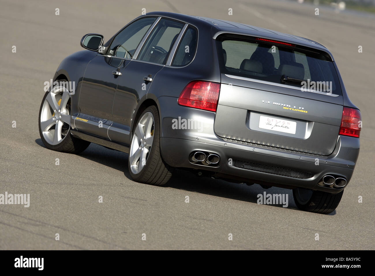 Porsche 911 graue autos Stockfotos und -bilder Kaufen - Alamy