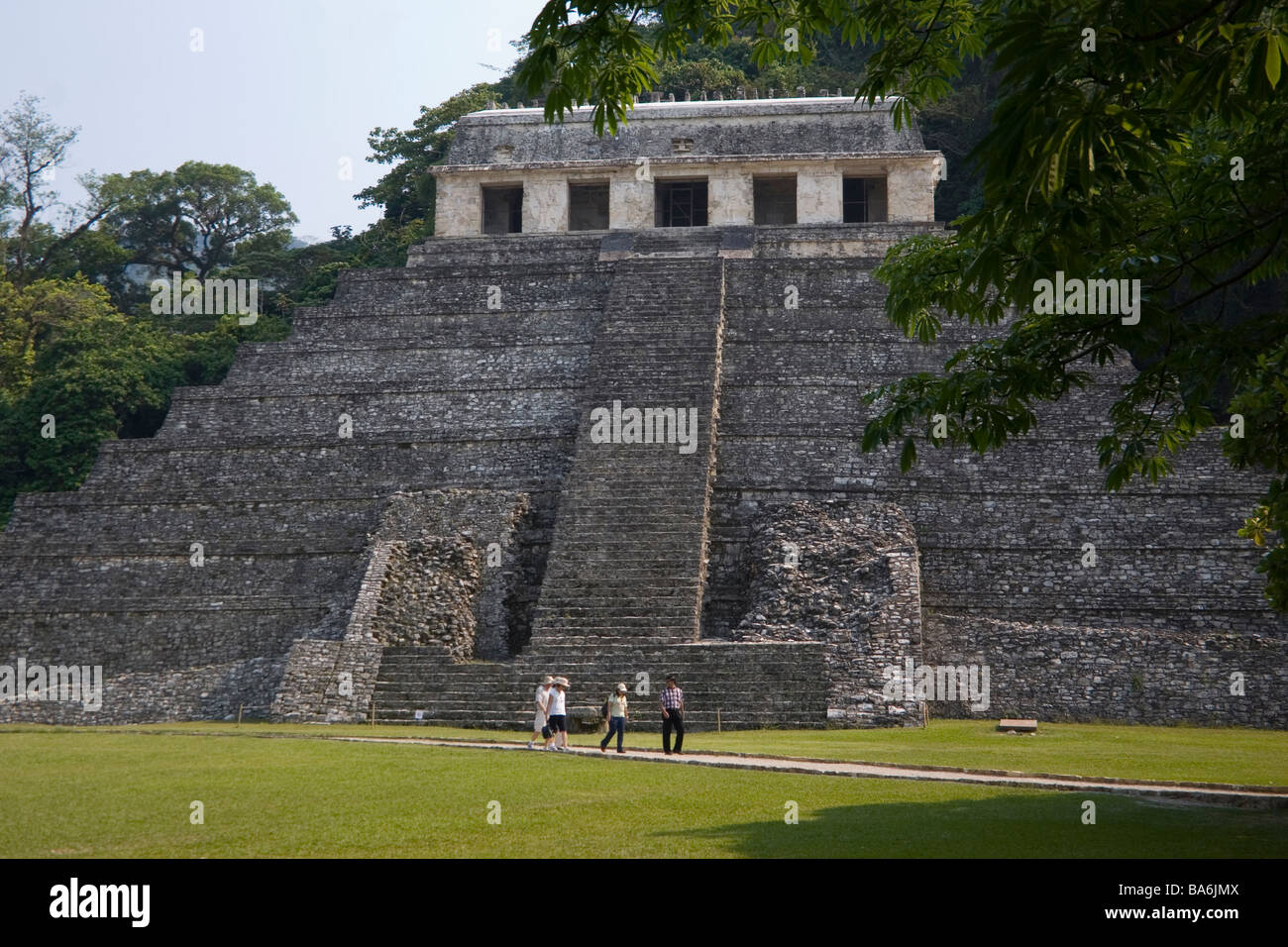 Palenque tempel der inschriften -Fotos und -Bildmaterial in hoher ...