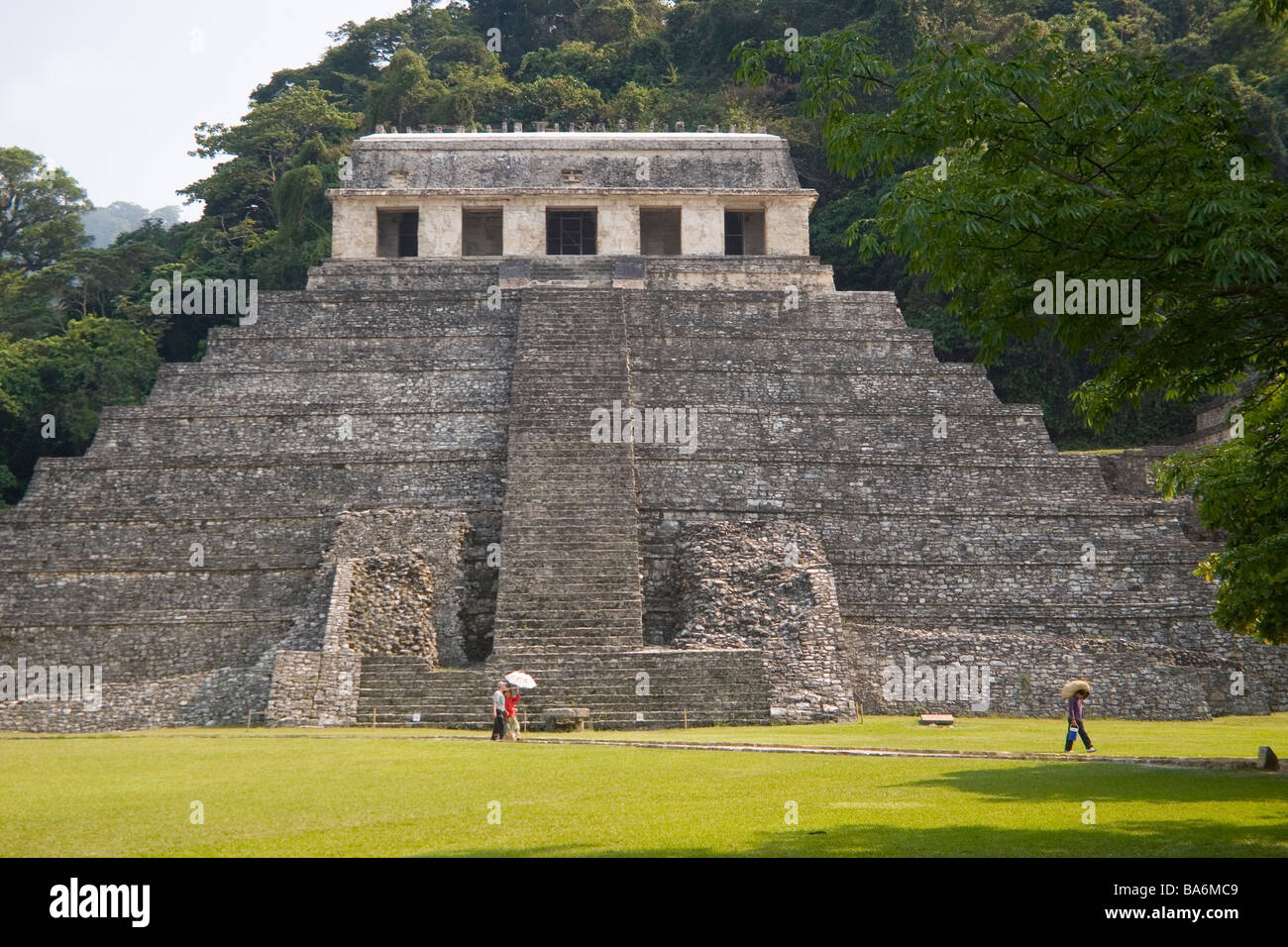 Palenque tempel der inschriften -Fotos und -Bildmaterial in hoher ...