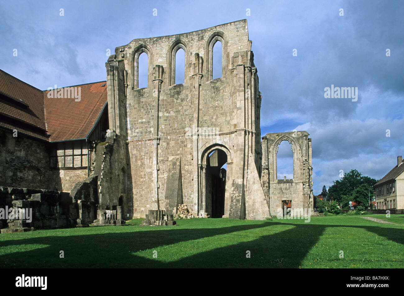 Walkenried Kloster Mit Ruine Der Kirche Stockfotos und -bilder Kaufen ...