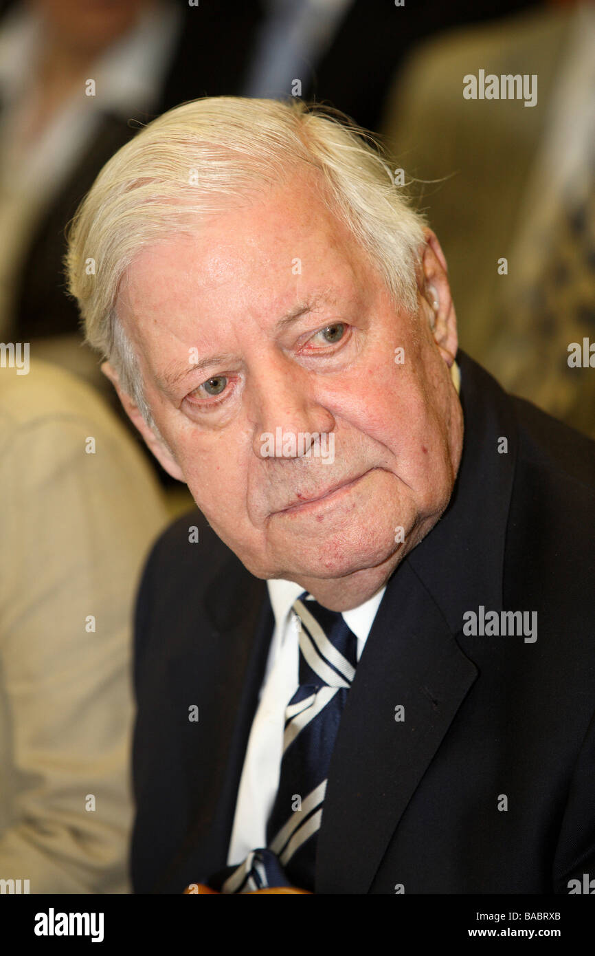 Bundeskanzler helmut schmidt -Fotos und -Bildmaterial in hoher ...