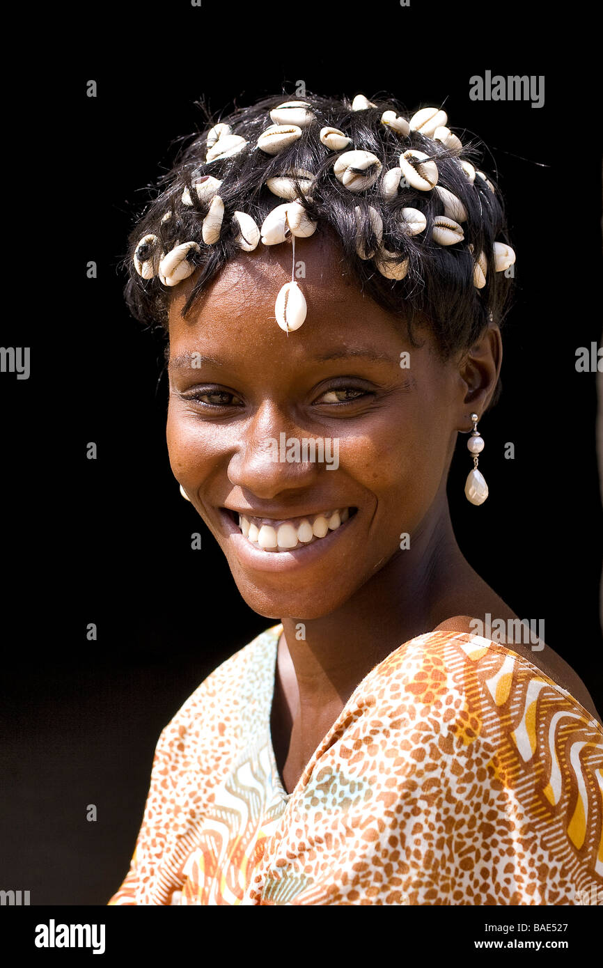 Mandinka frau -Fotos und -Bildmaterial in hoher Auflösung – Alamy