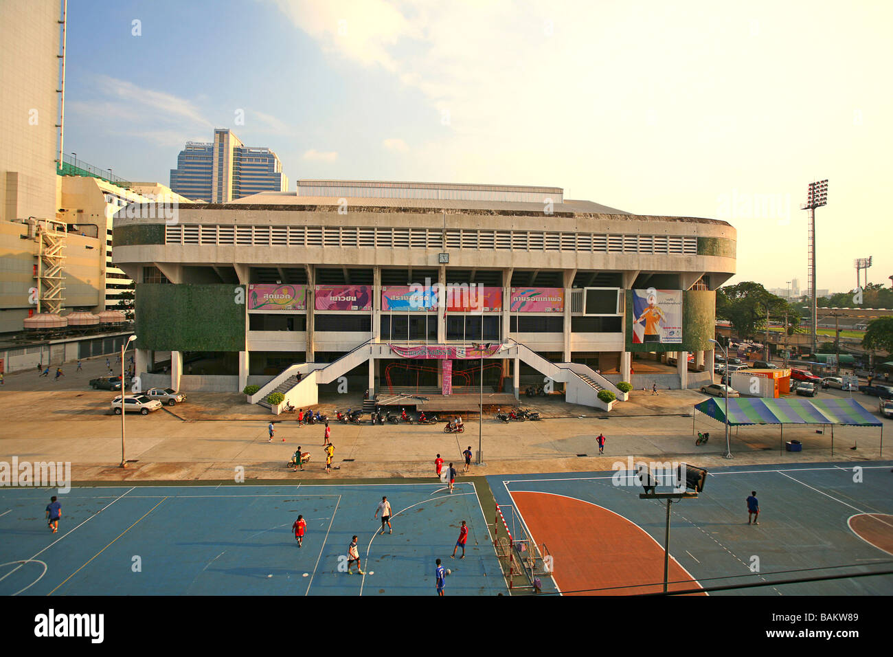 Bangkok national stadium -Fotos und -Bildmaterial in hoher Auflösung ...
