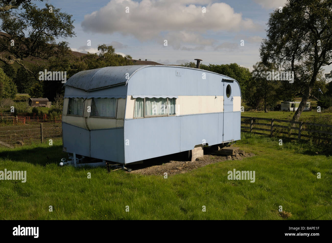 Der vintage wohnwagen -Fotos und -Bildmaterial in hoher Auflösung – Alamy