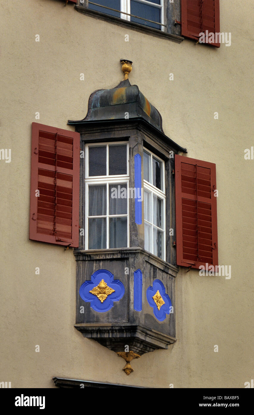 Fenster erker -Fotos und -Bildmaterial in hoher Auflösung – Alamy