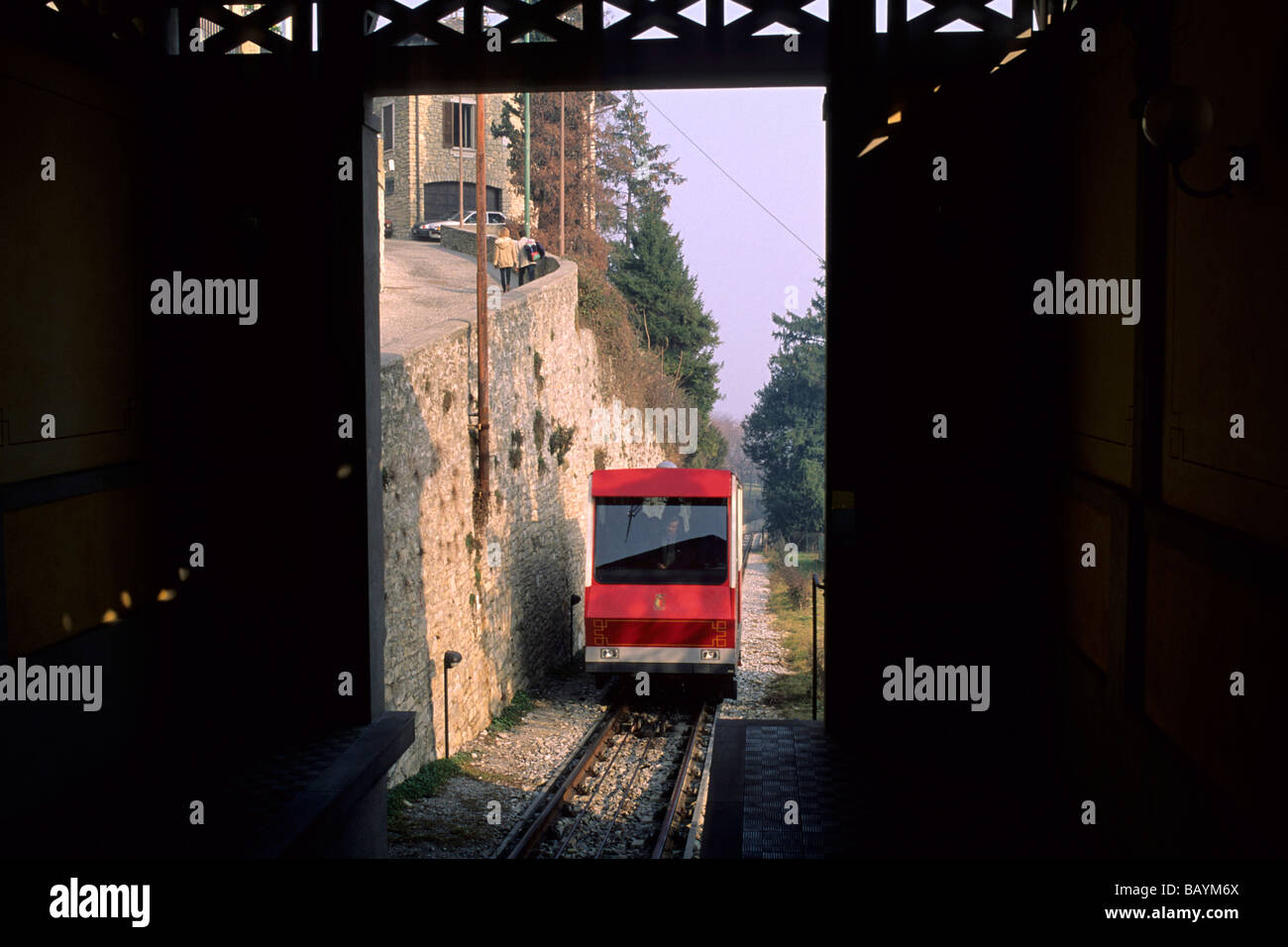 Bergamo seilbahn -Fotos und -Bildmaterial in hoher Auflösung – Alamy