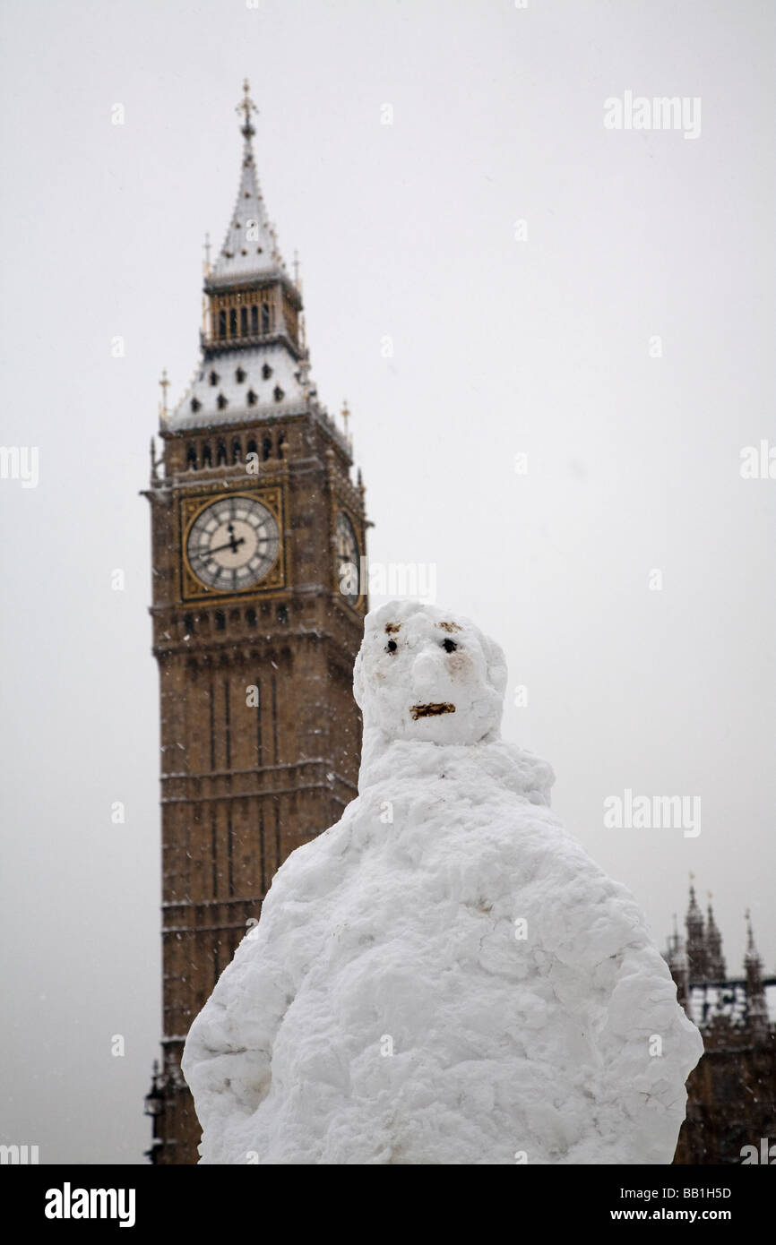 Schnee in london big ben Stockfotos und -bilder Kaufen - Alamy