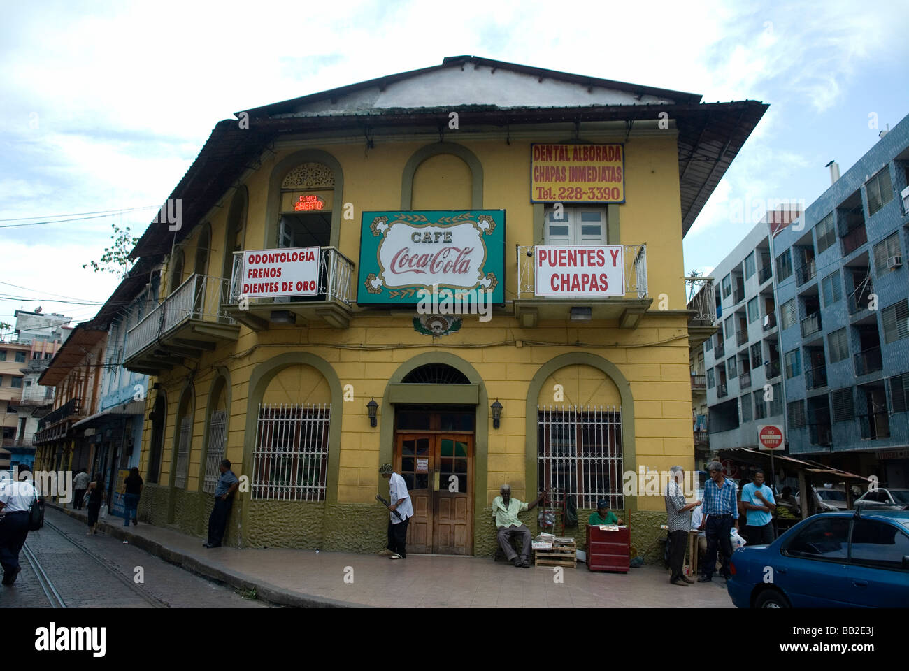 Panama cafe coca cola -Fotos und -Bildmaterial in hoher Auflösung – Alamy