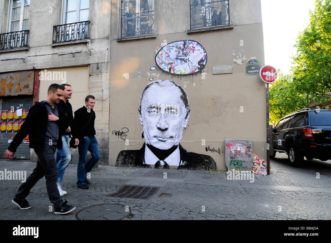 Ein Graffiti, russische Präsident Vladimir Putin an den Wänden von ...