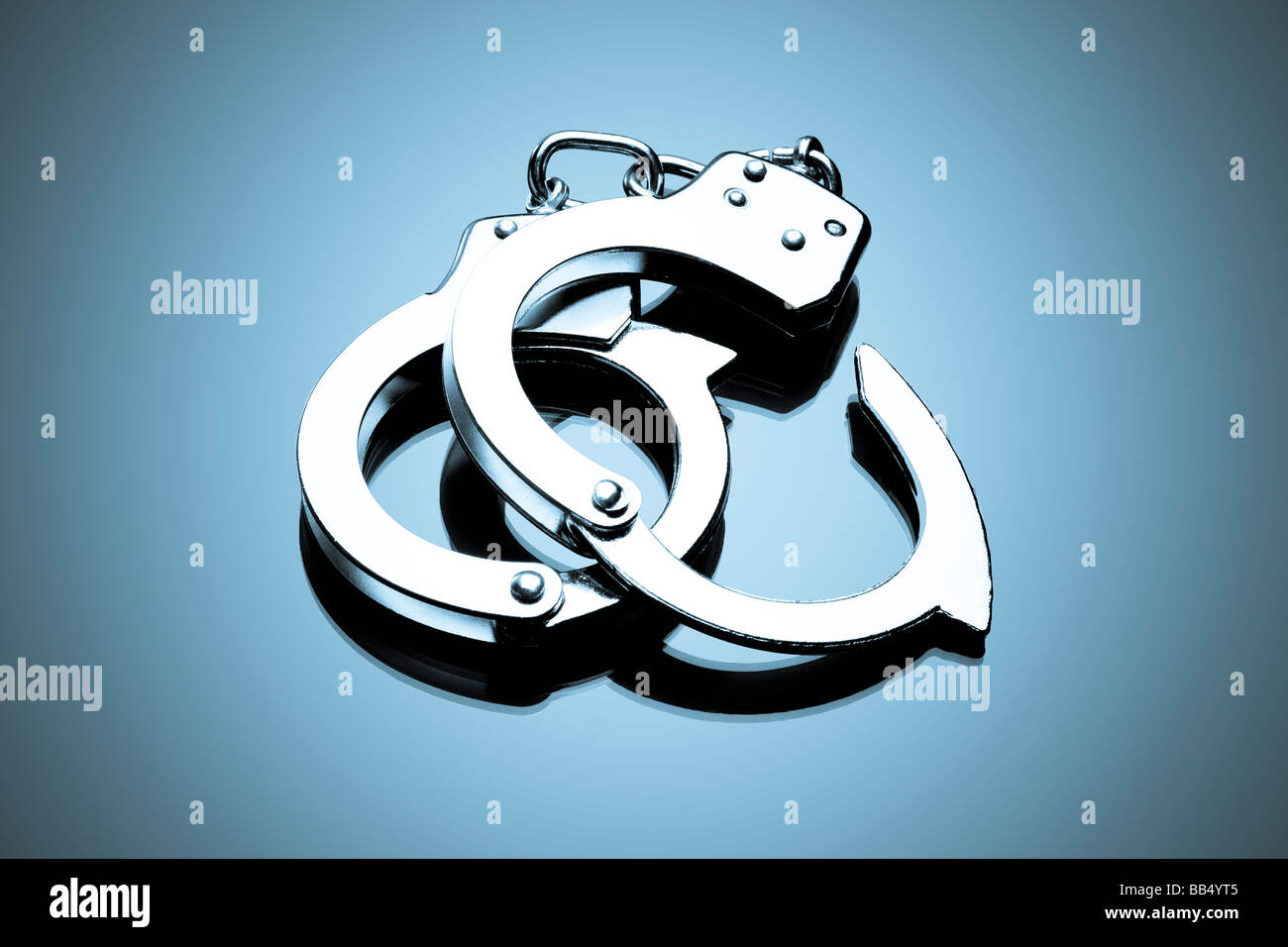 Cuffs bondage -Fotos und -Bildmaterial in hoher Auflösung – Alamy