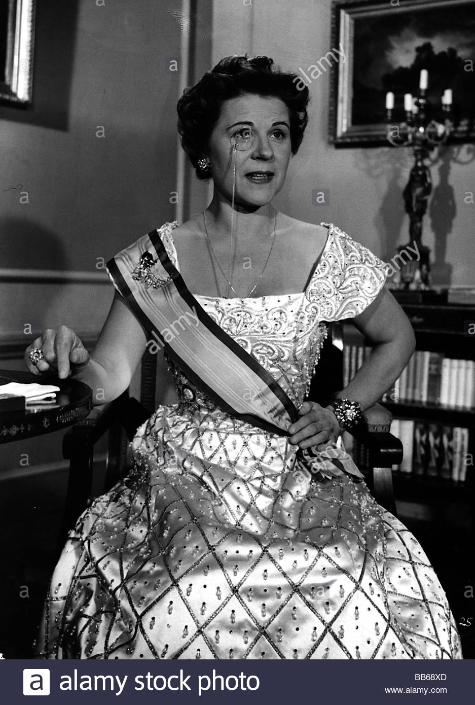 Paula Wessely Stockfotos & Paula Wessely Bilder - Alamy