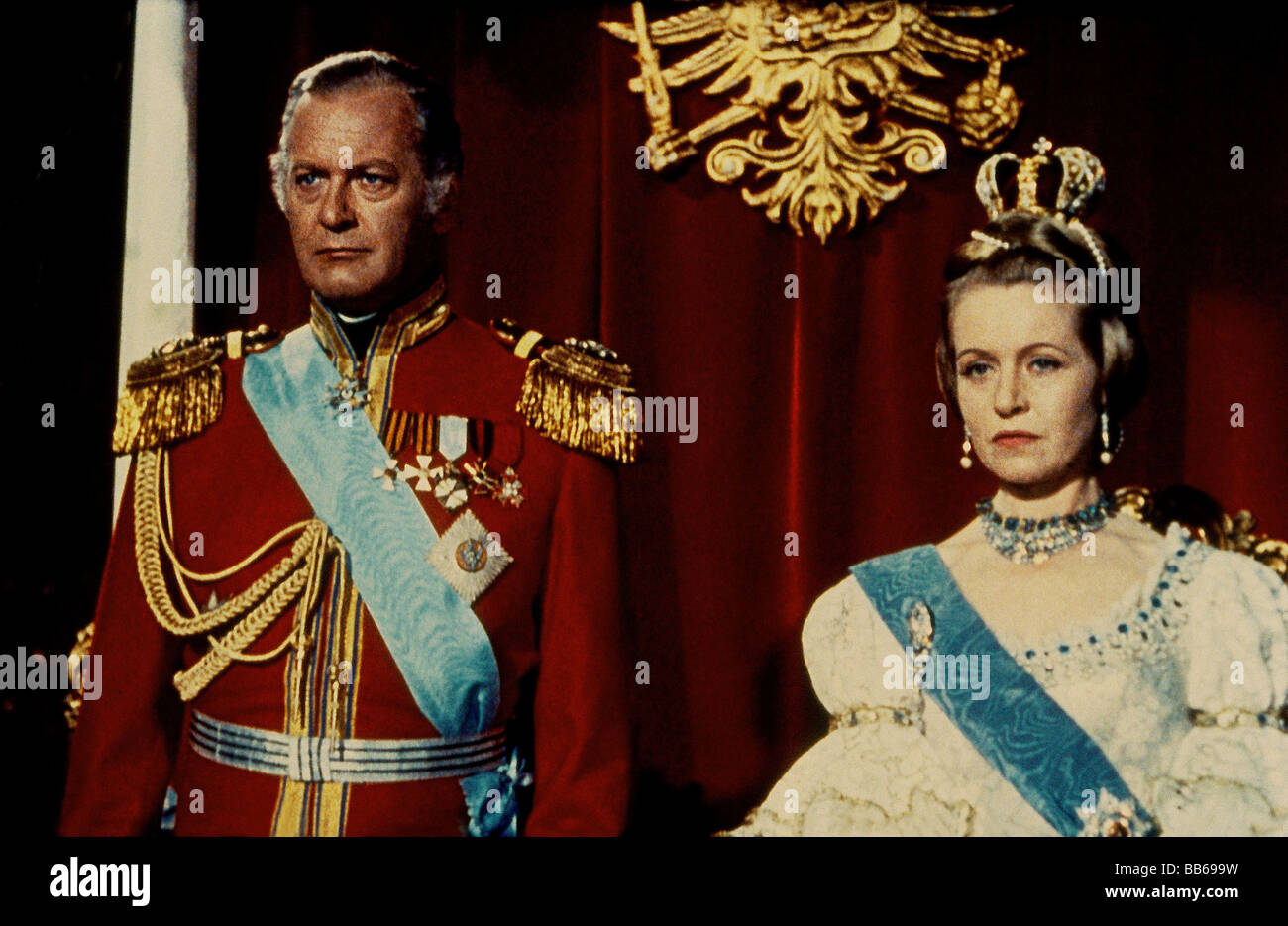 Monique melinand zarin maria aleksandrowna -Fotos und -Bildmaterial in ...