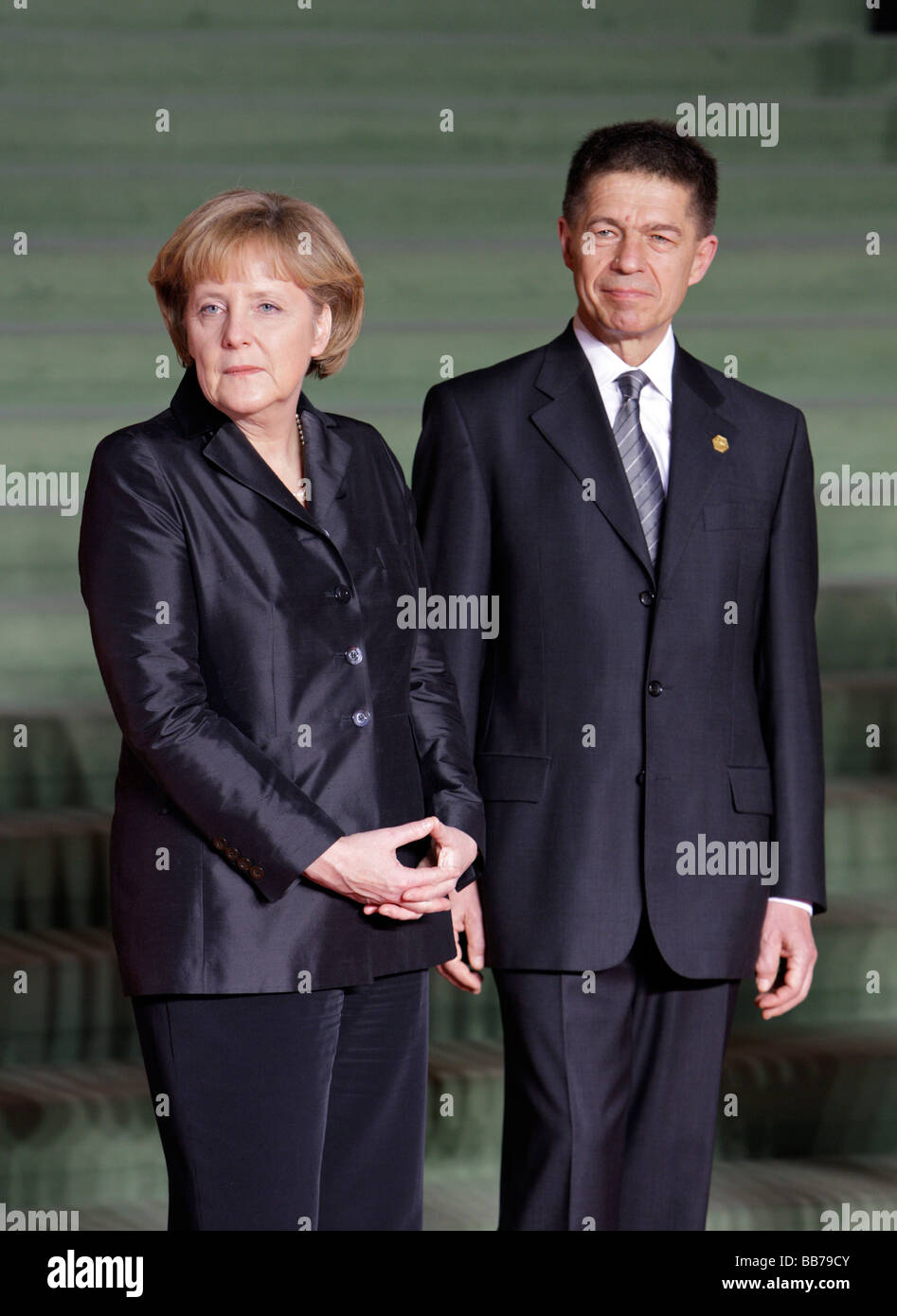 Angela merkel und ehemann -Fotos und -Bildmaterial in hoher Auflösung ...