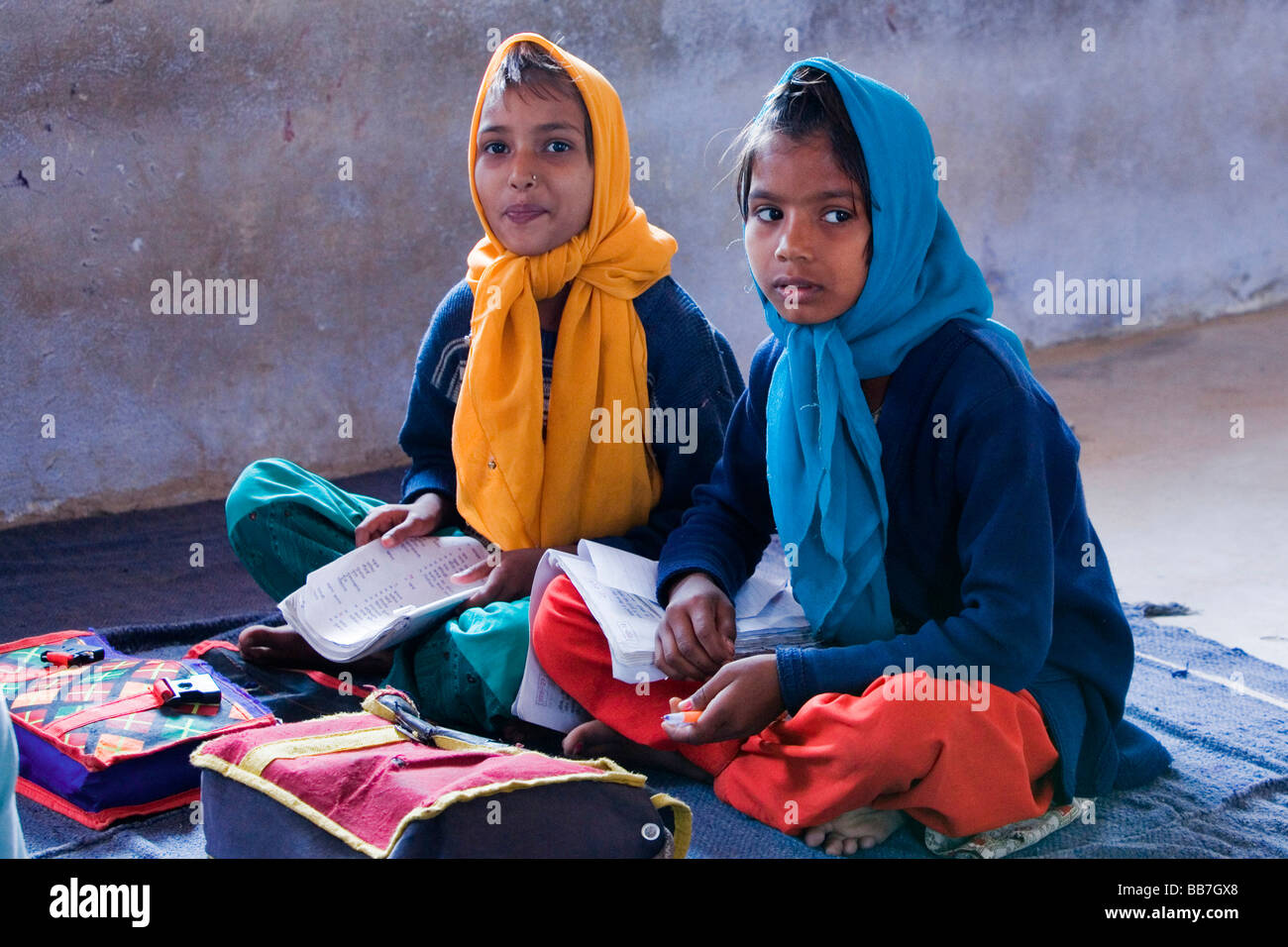 Kinder in indien -Fotos und -Bildmaterial in hoher Auflösung – Alamy