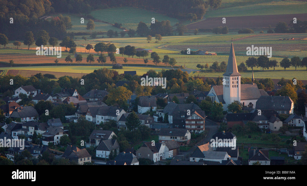 Luftaufnahme, Warstein, Hirschberg, Hochsauerlandkreis, Sauerland ...