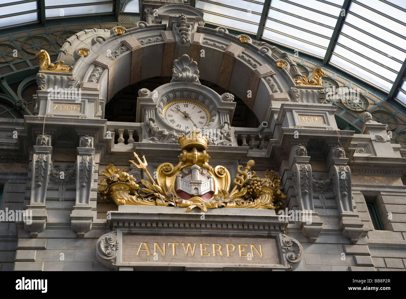 Bahnhof antwerpen centraal -Fotos und -Bildmaterial in hoher Auflösung ...