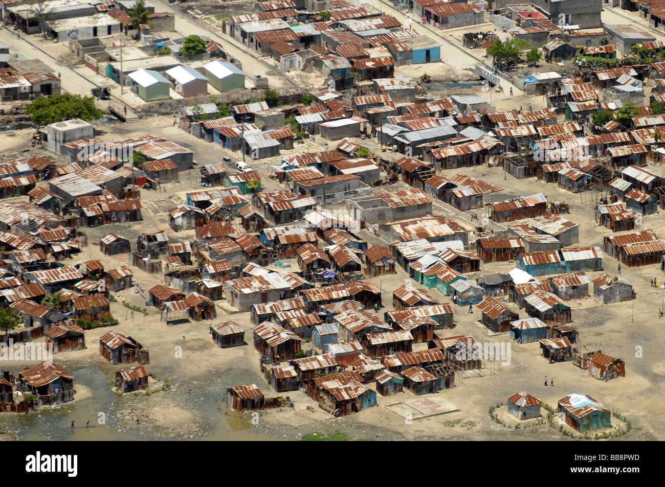 Slum wohnen am Stadtrand von der haitianischen Hauptstadt Port-au ...