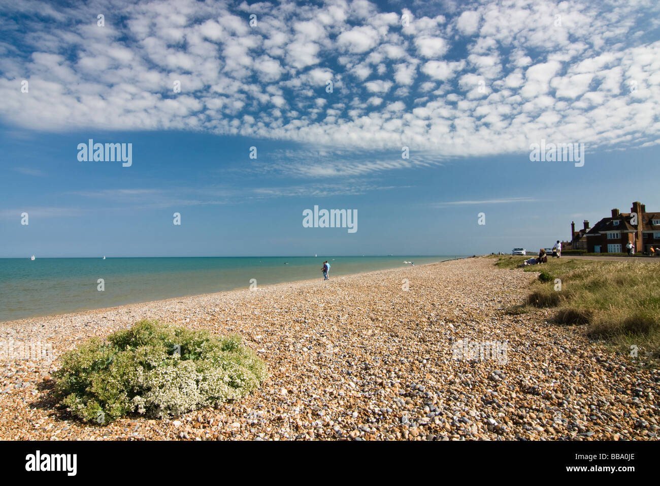 Der Strand an der Bucht von Sandwich, Kent, England, UK Stockfotografie ...