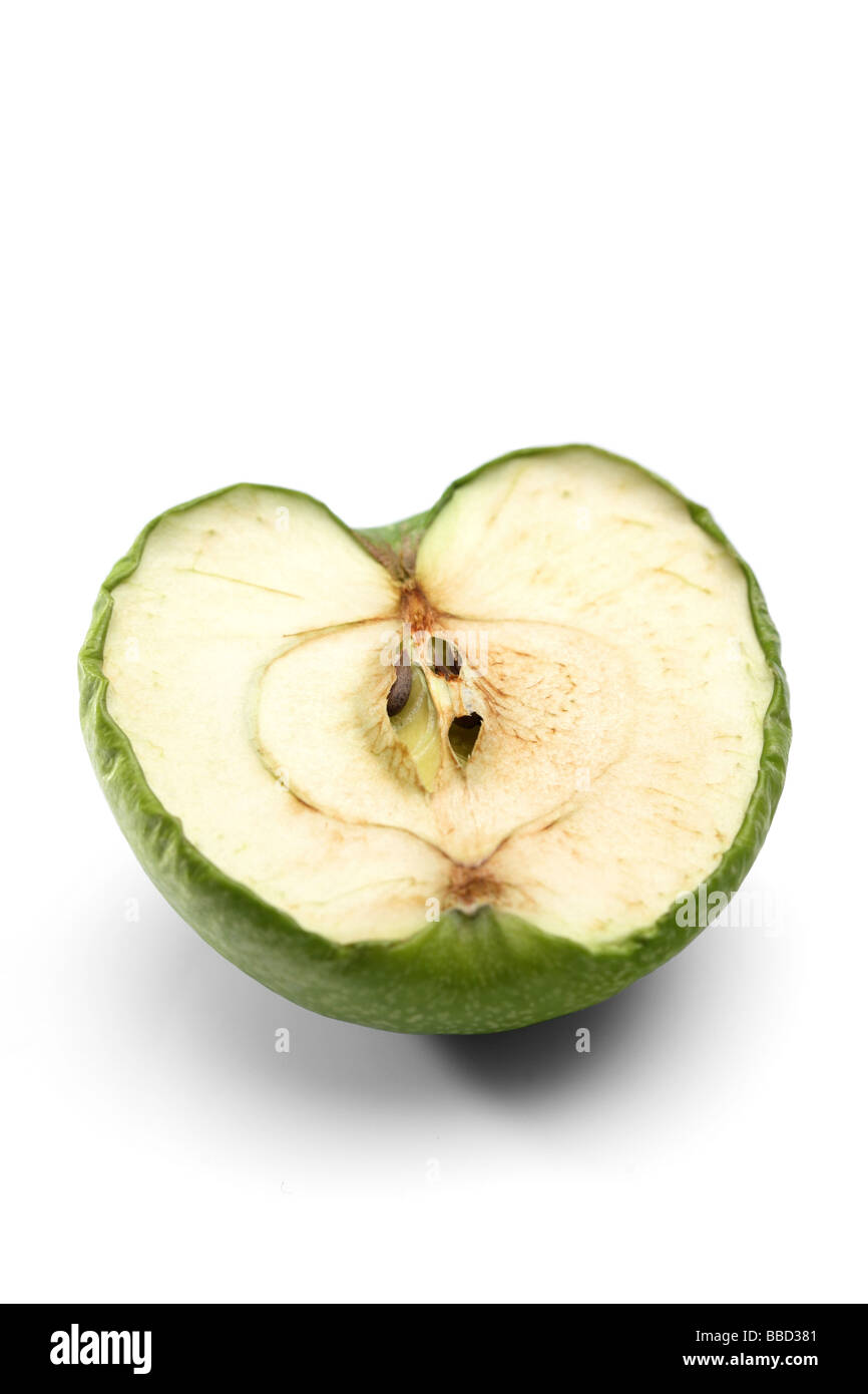 Apple halved -Fotos und -Bildmaterial in hoher Auflösung – Alamy