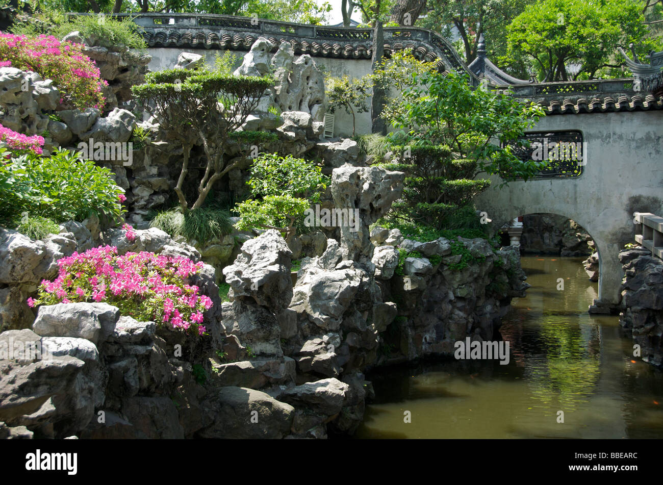 Chinese Rockery Stockfotos und -bilder Kaufen - Alamy
