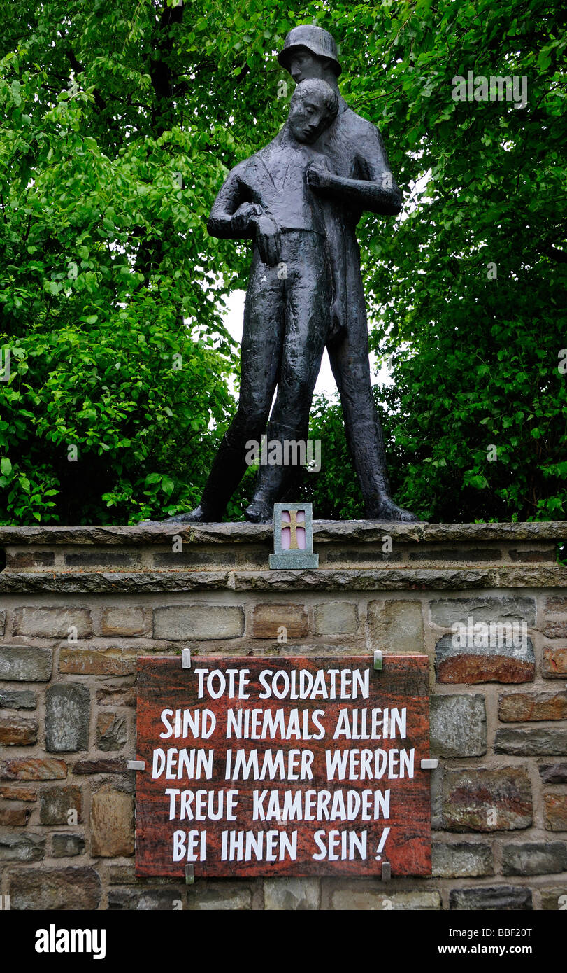 Deutscher Windhund Kriegsdenkmal errichtet von Veteranen der 116 ...