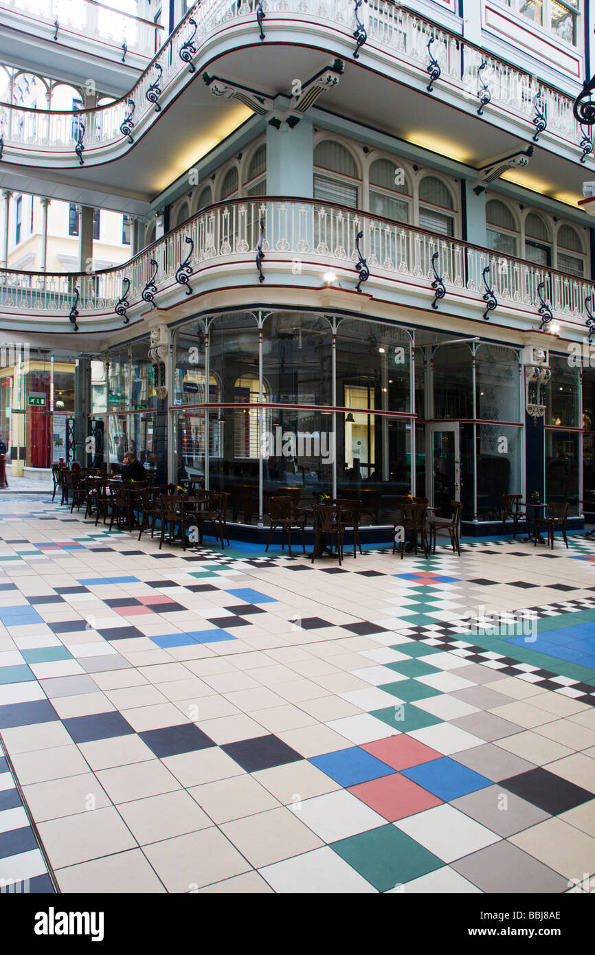 Barton arcade -Fotos und -Bildmaterial in hoher Auflösung – Alamy