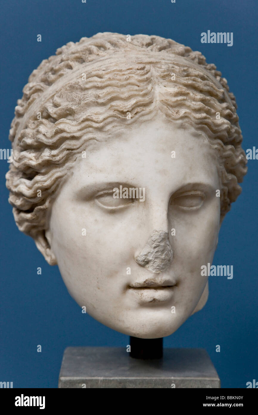 Aphrodite -Fotos und -Bildmaterial in hoher Auflösung – Alamy