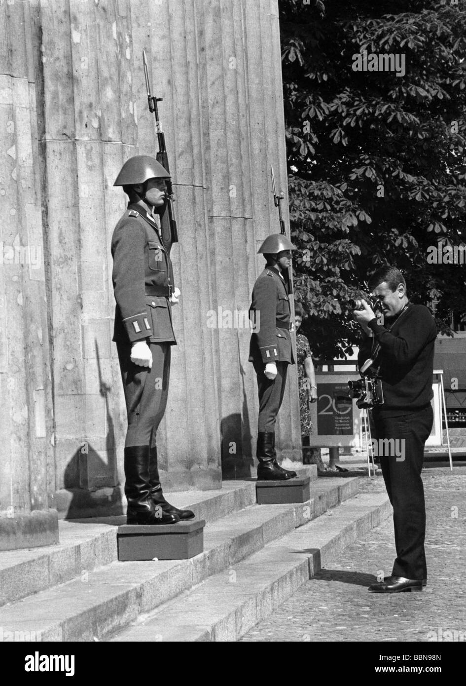 Military East Germany National Peoples Stockfotos & Military East ...