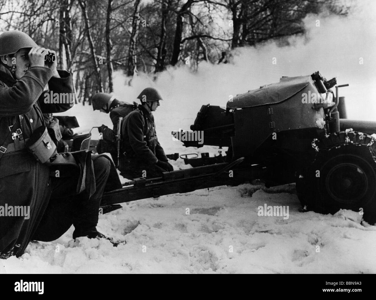 Ddr Nationale Volksarmee Offiziere Stockfotos und -bilder Kaufen - Alamy