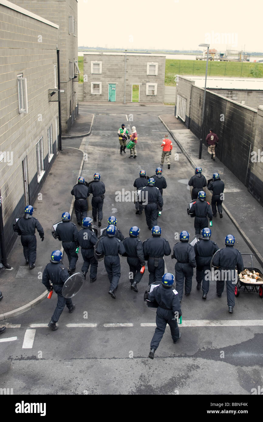 Londoner Polizei Offiziere in der Facharztausbildung an der ...
