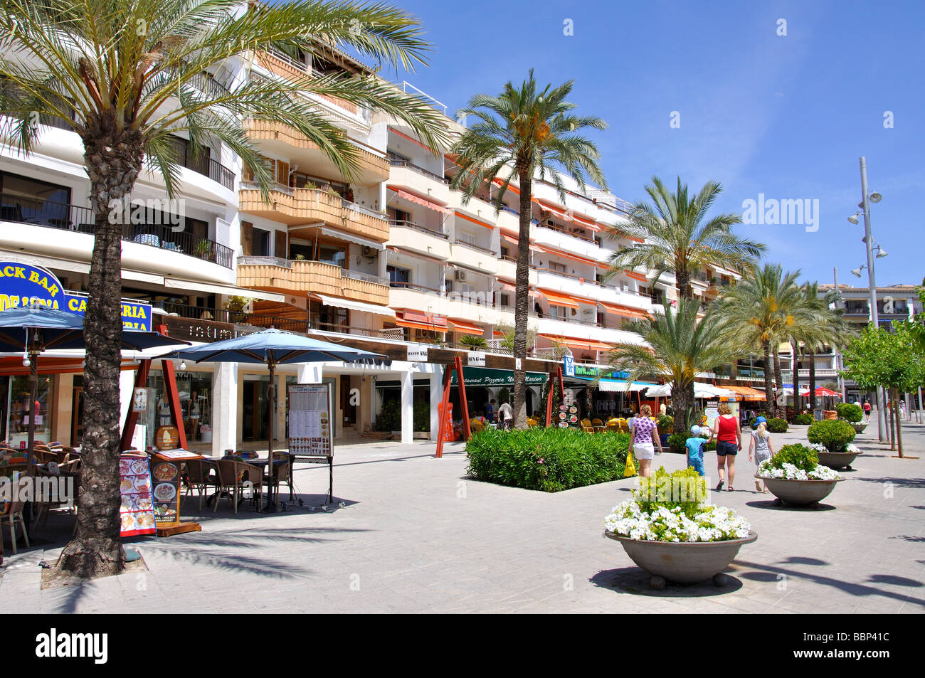 Strandpromenade, Hafen d'Alcudia, Gemeinde Alcudia, Mallorca, Balearen ...