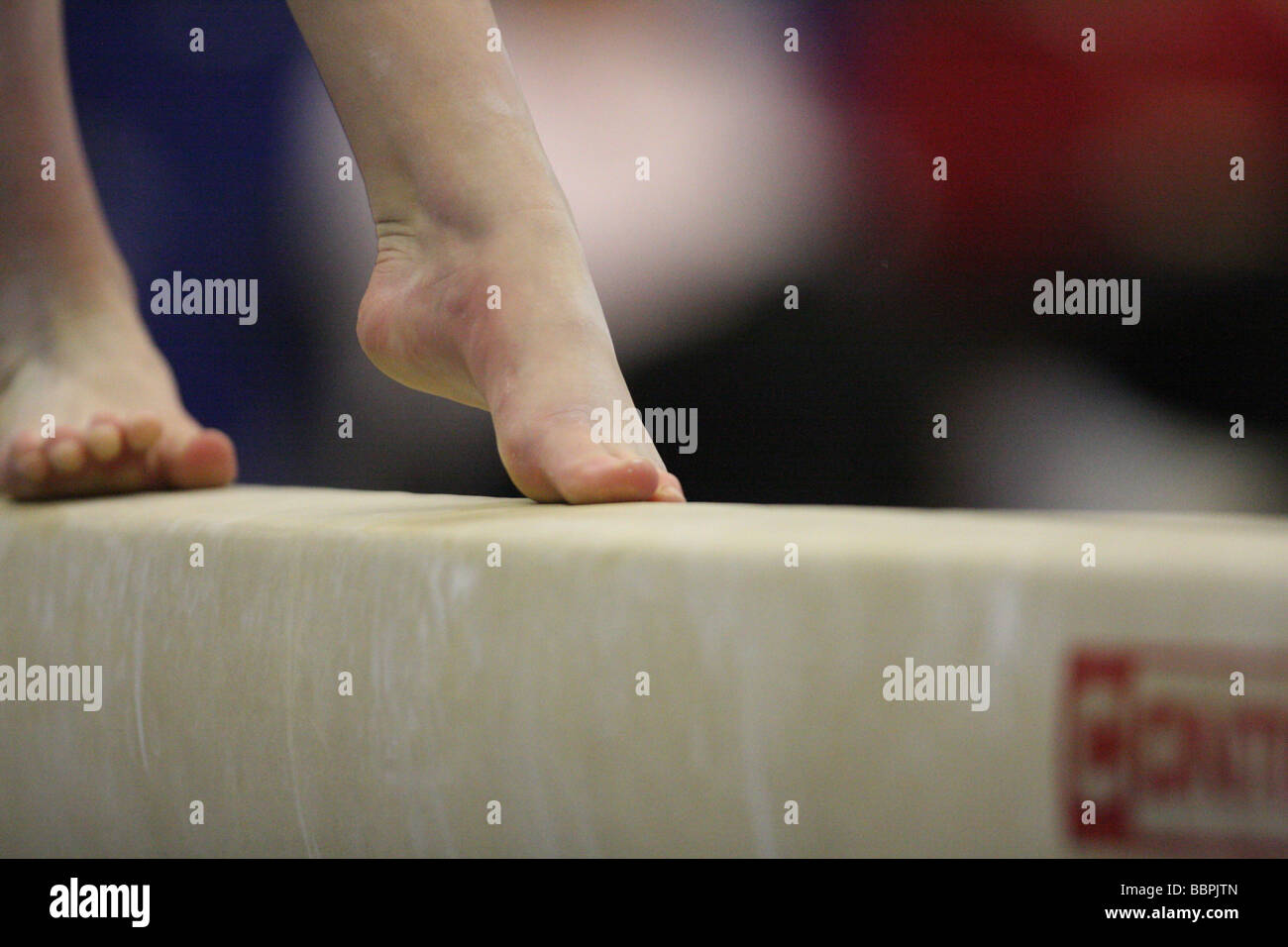 Gymnast feet -Fotos und -Bildmaterial in hoher Auflösung – Alamy