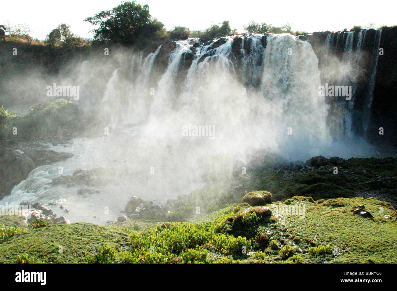 Waterfall river nile ethiopia -Fotos und -Bildmaterial in hoher ...