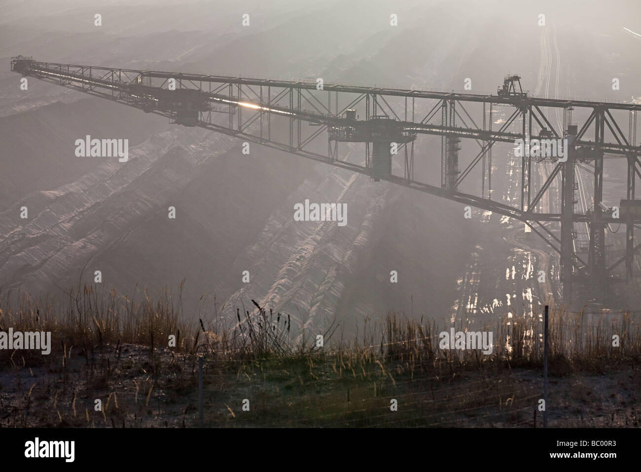 Coal mining excavator -Fotos und -Bildmaterial in hoher Auflösung – Alamy
