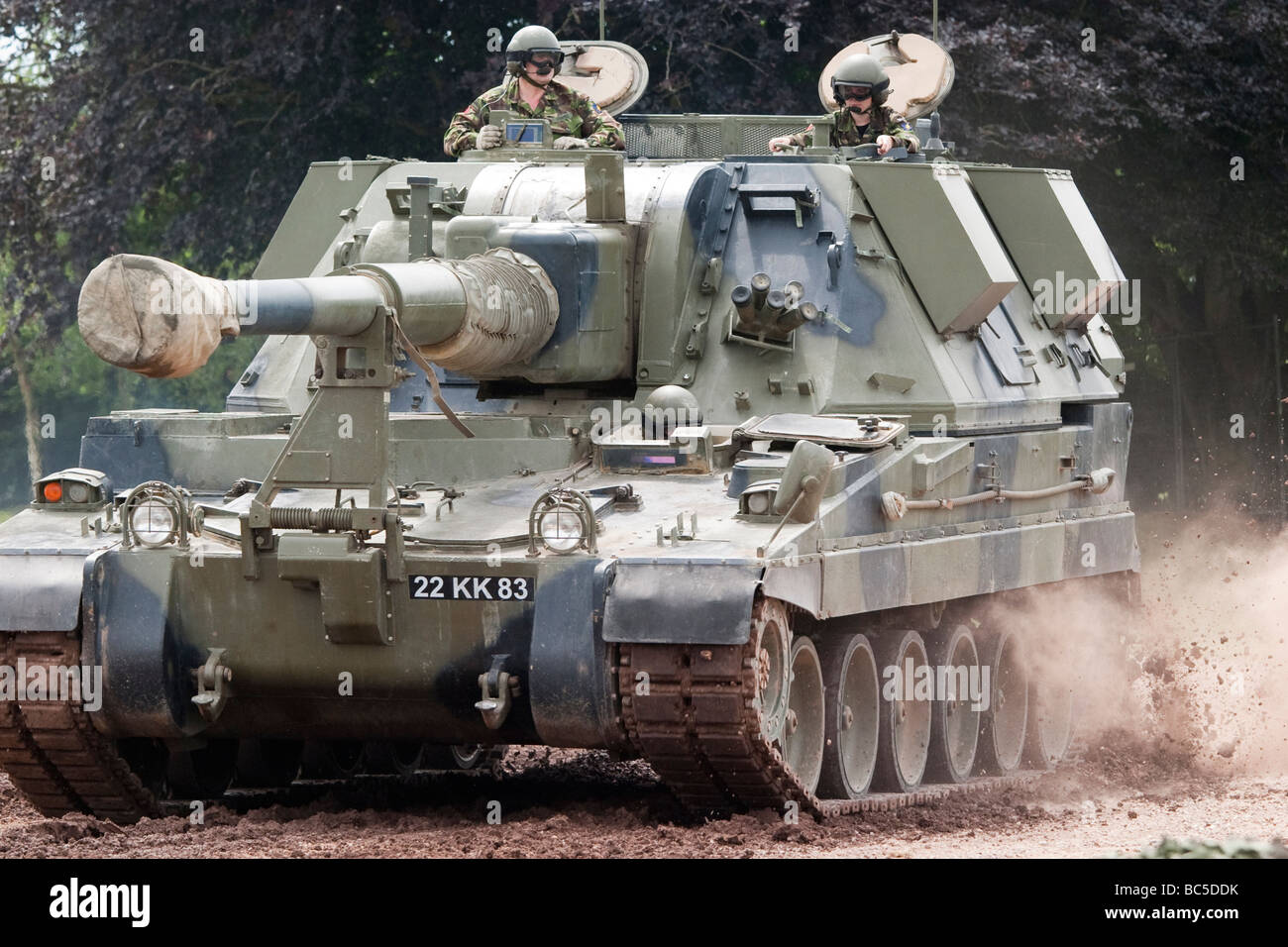 As90 selbstfahrende pistole -Fotos und -Bildmaterial in hoher Auflösung ...