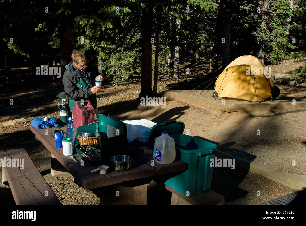 Mike vining -Fotos und -Bildmaterial in hoher Auflösung – Alamy